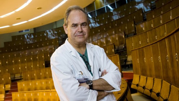 Exceso de alcohol y comidas picantes puede provocar úlceras
