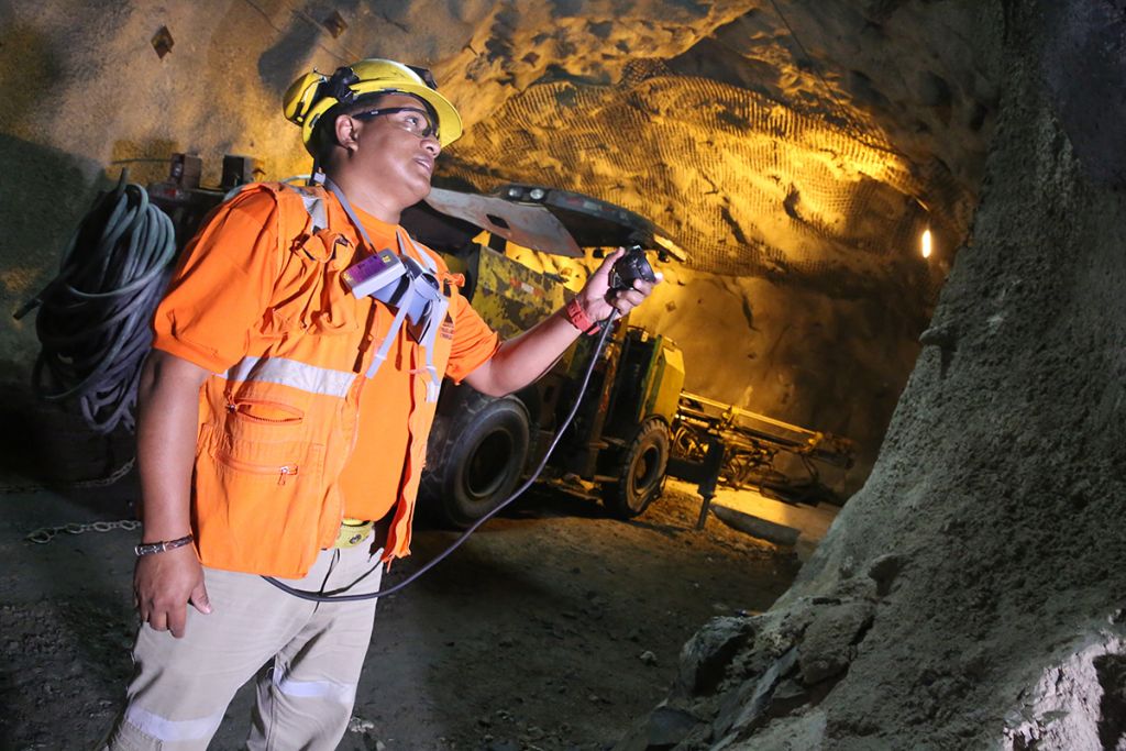 En junio generó más de 198 mil puestos de trabajo en el sector minero